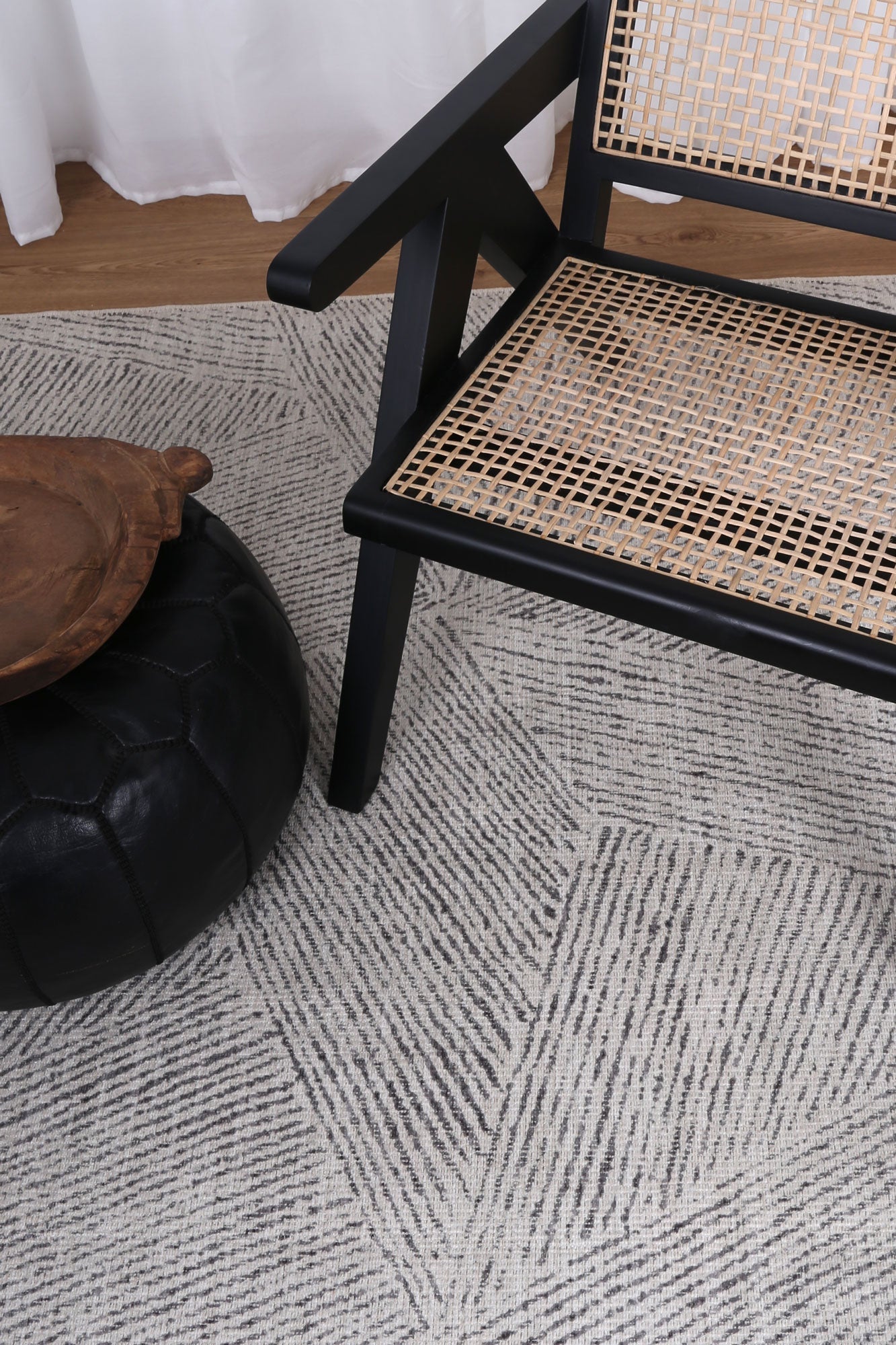 Alpine Neutral Geometric In White Rug – Cheapest Rugs Online
