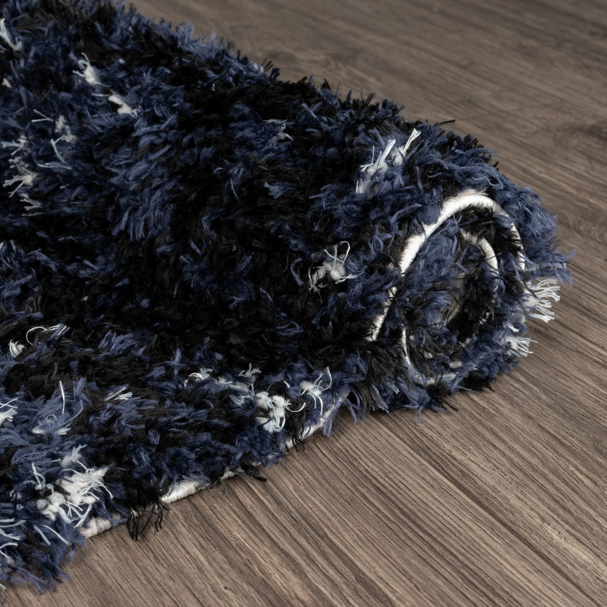 Plushy 386 Lava In Navy Rug – Cheapest Rugs Online